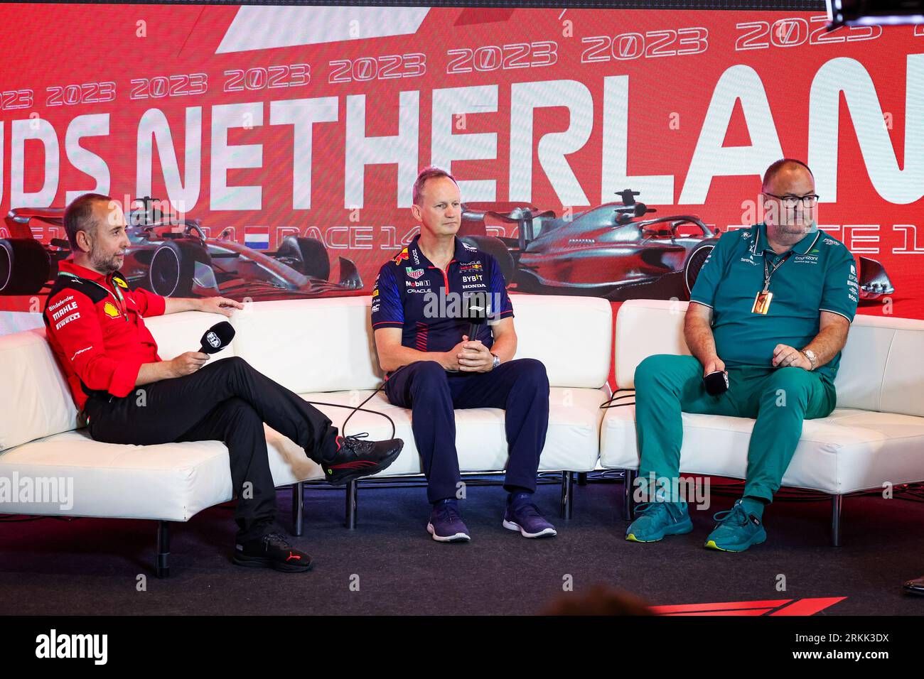 Team chief scuderia ferrari f1 team hi-res stock photography and images ...