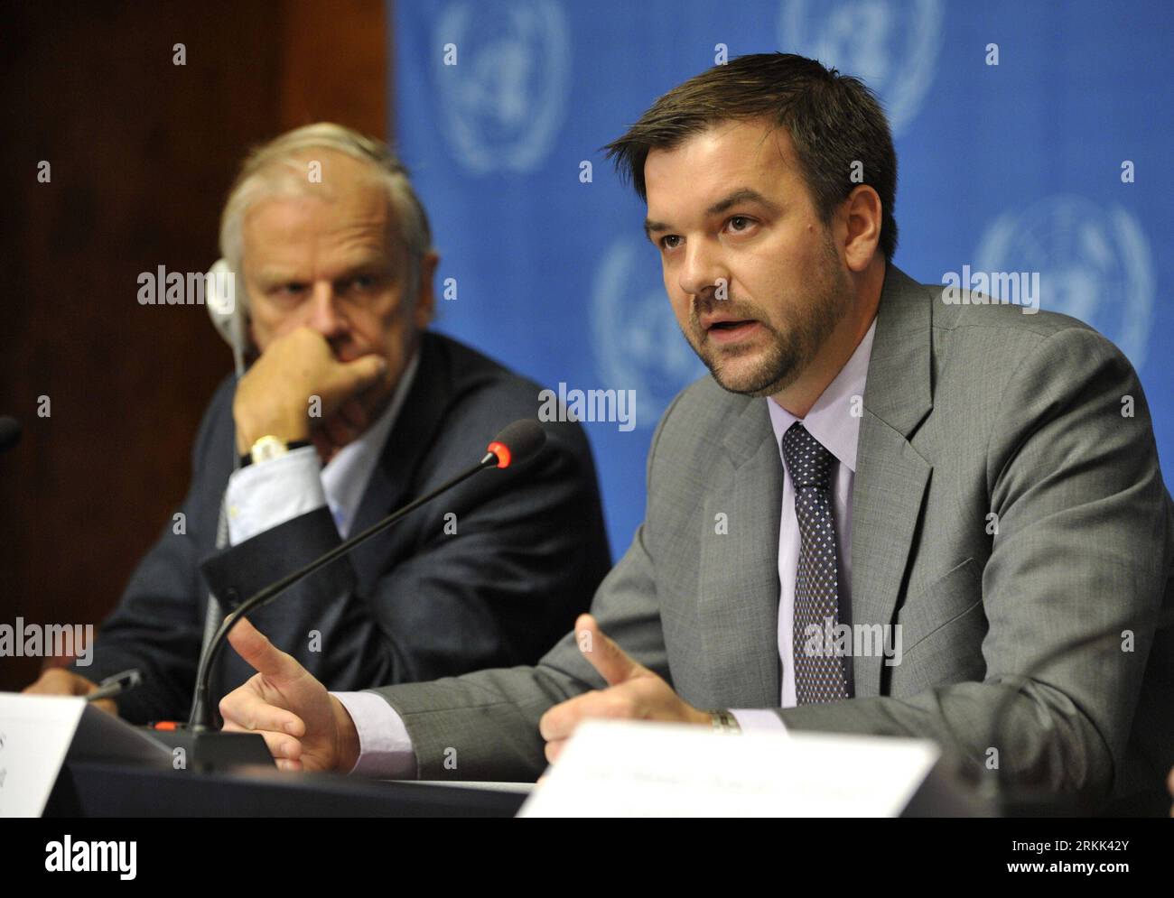 International conference of working youth hi-res stock photography and images - Alamy