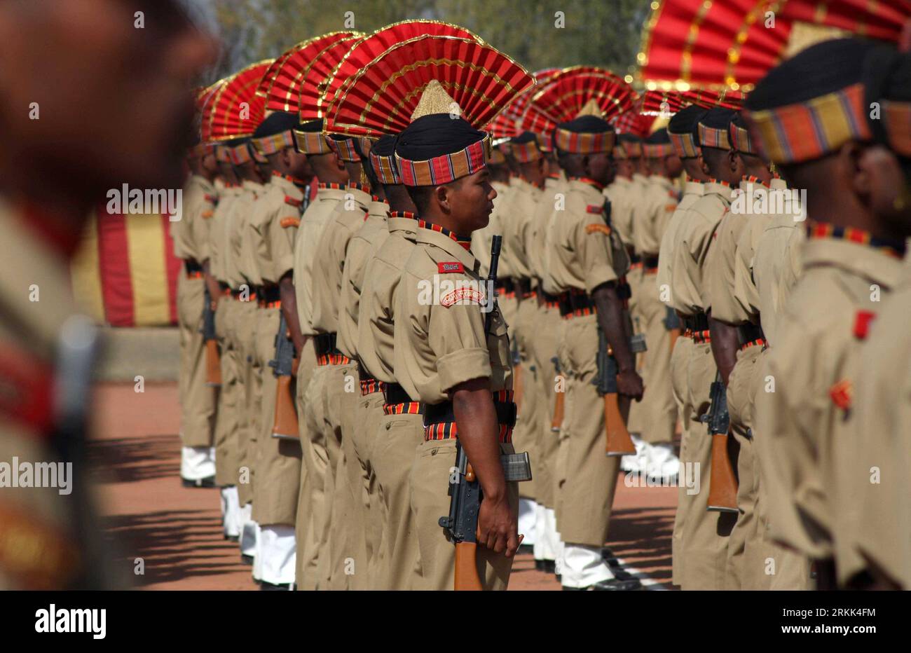 Bsf soldiers hi-res stock photography and images - Alamy