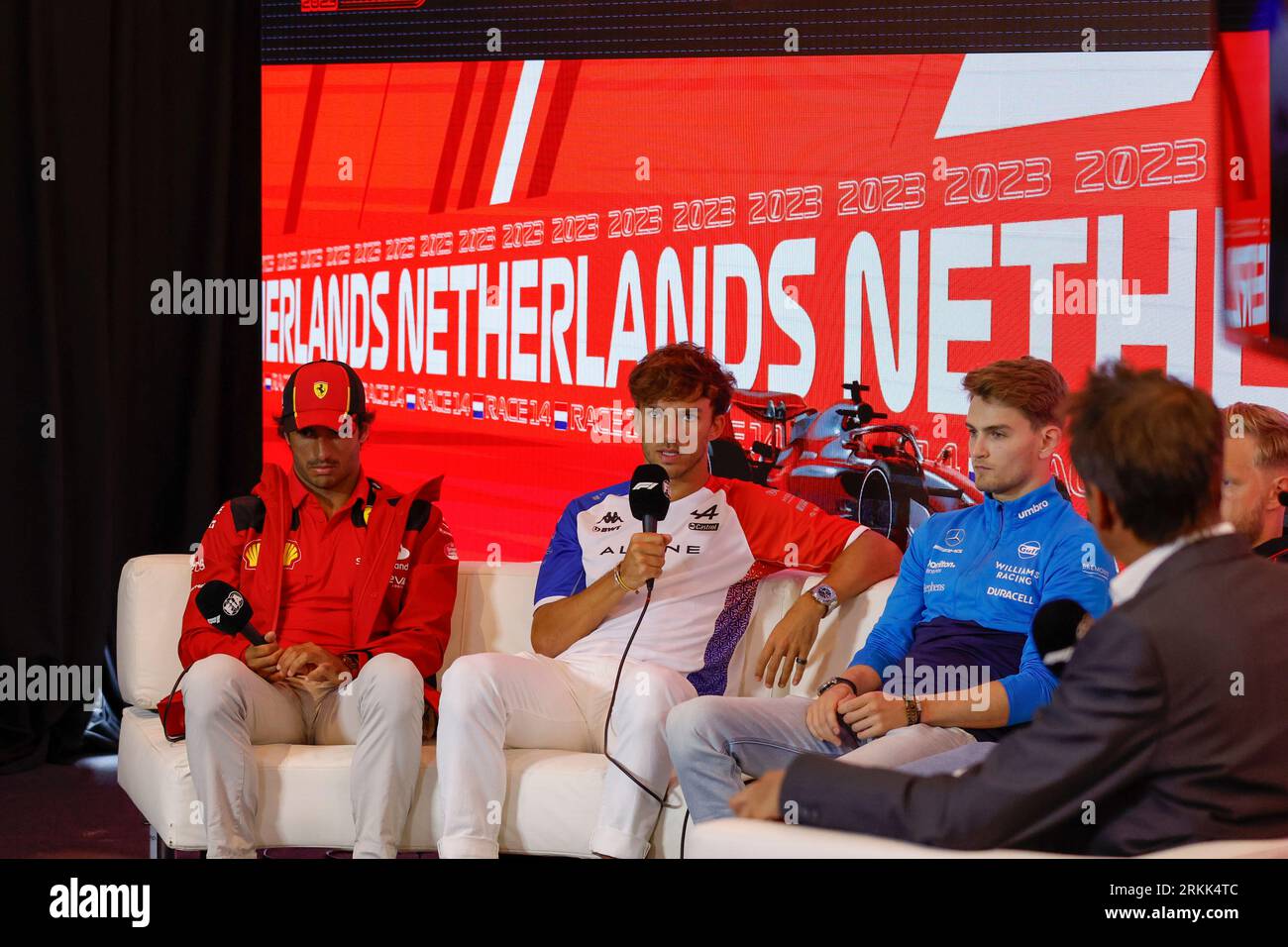 ZANDVOORT, NETHERLANDS - AUGUST 24: Carlos Sainz of Scuderia Ferrari ...