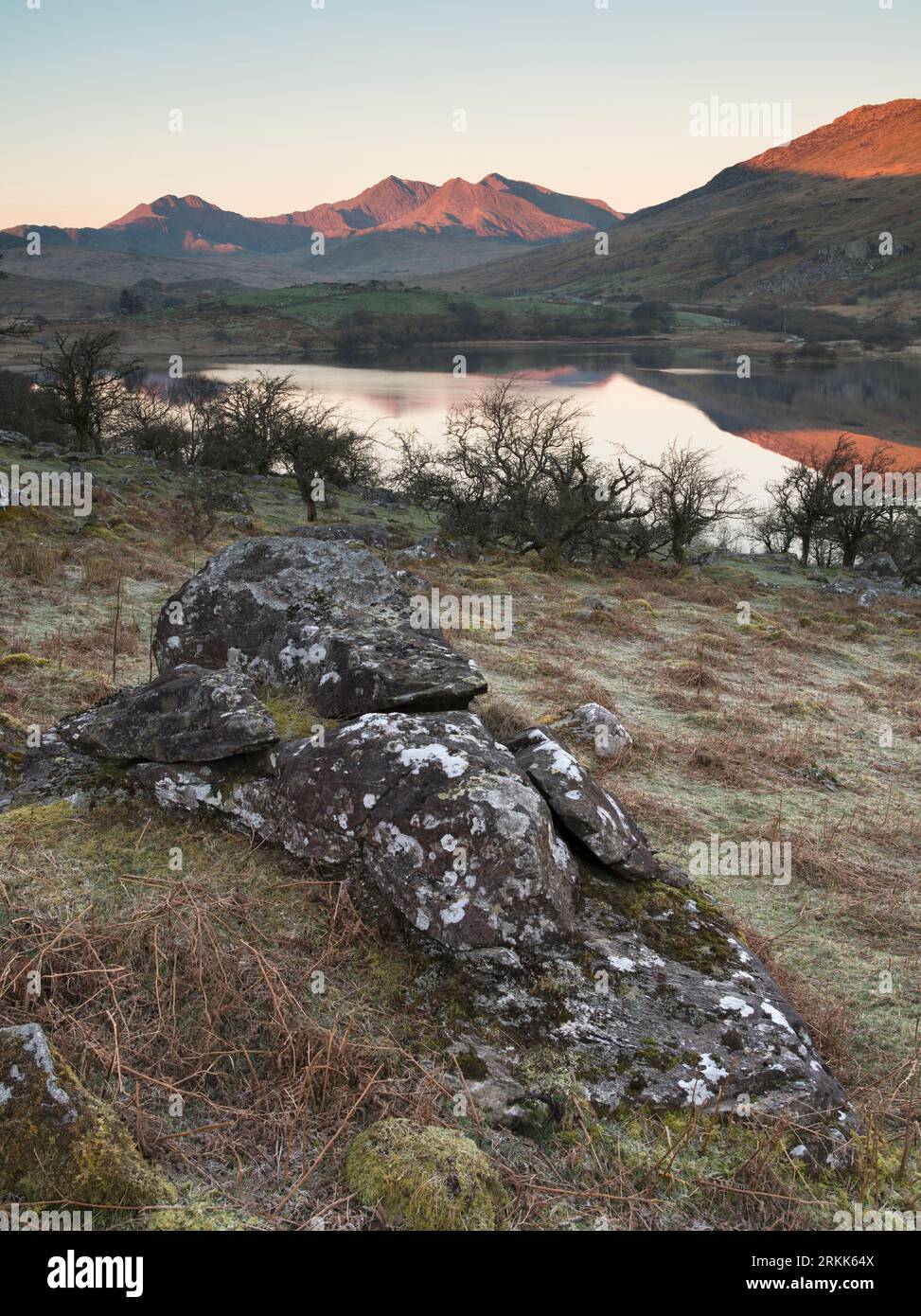 Yr Wyddfa (Snowdon) at sunrise, Eryri, Cymru, UK Stock Photo - Alamy