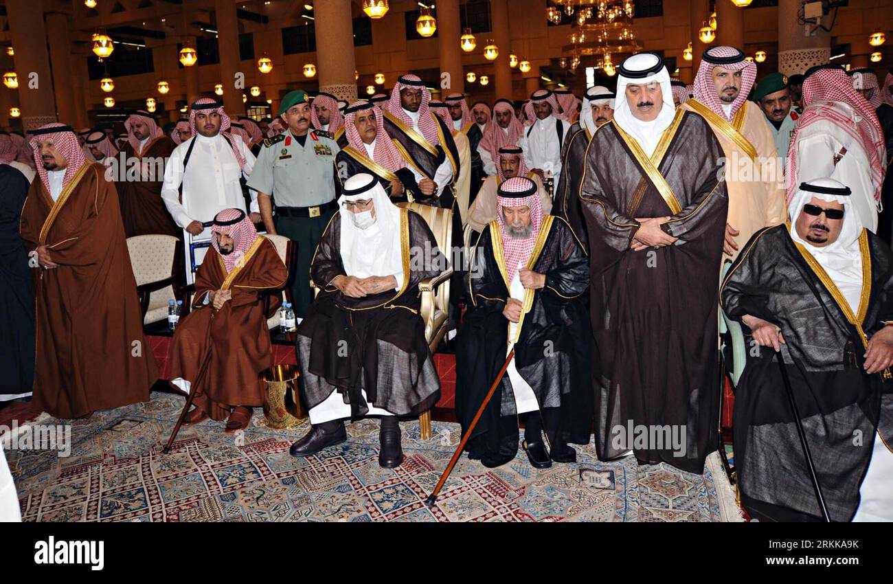 Prince sultan bin abdul aziz hi-res stock photography and images - Alamy