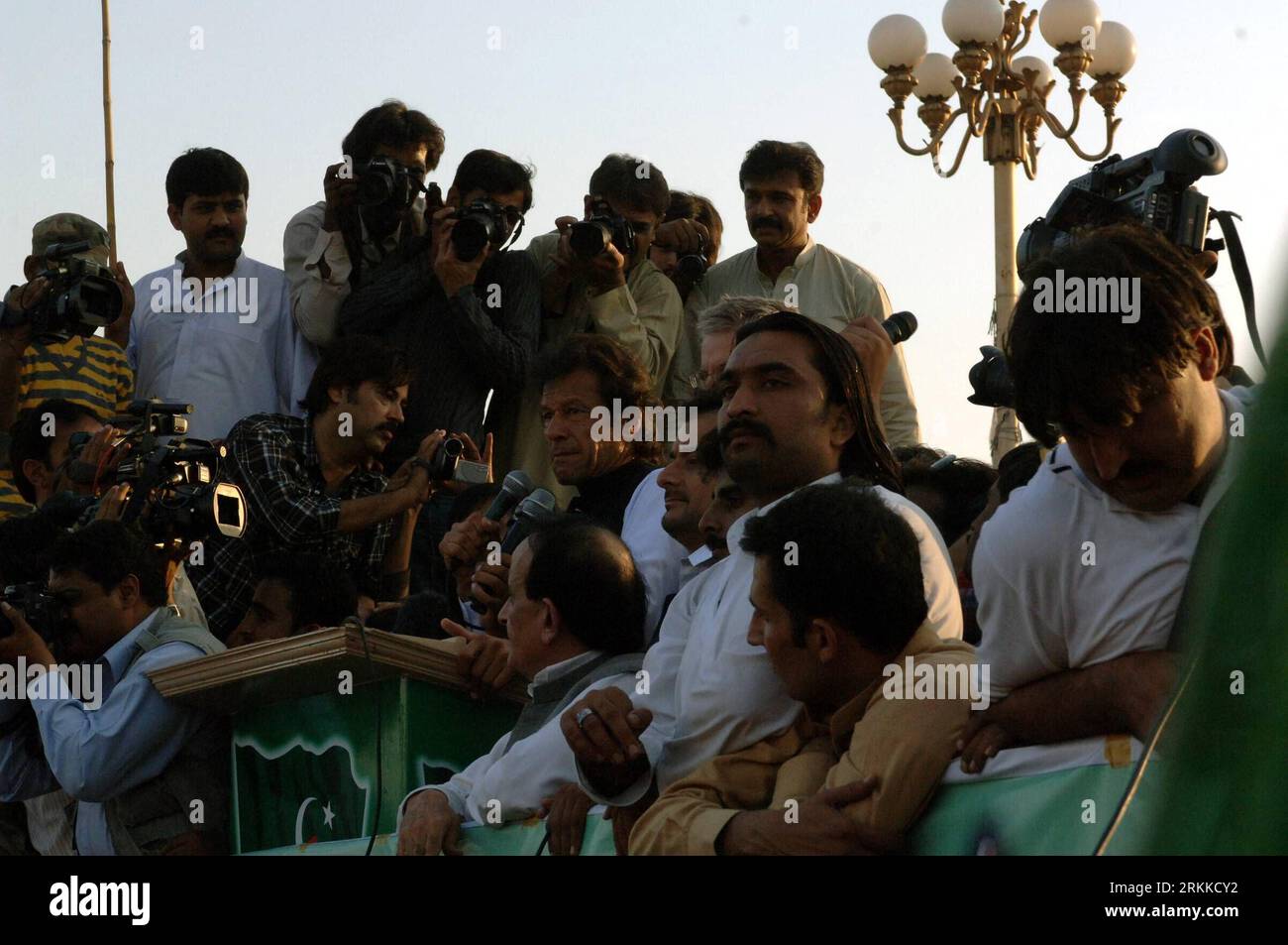 Al e ahmad hi-res stock photography and images - Alamy