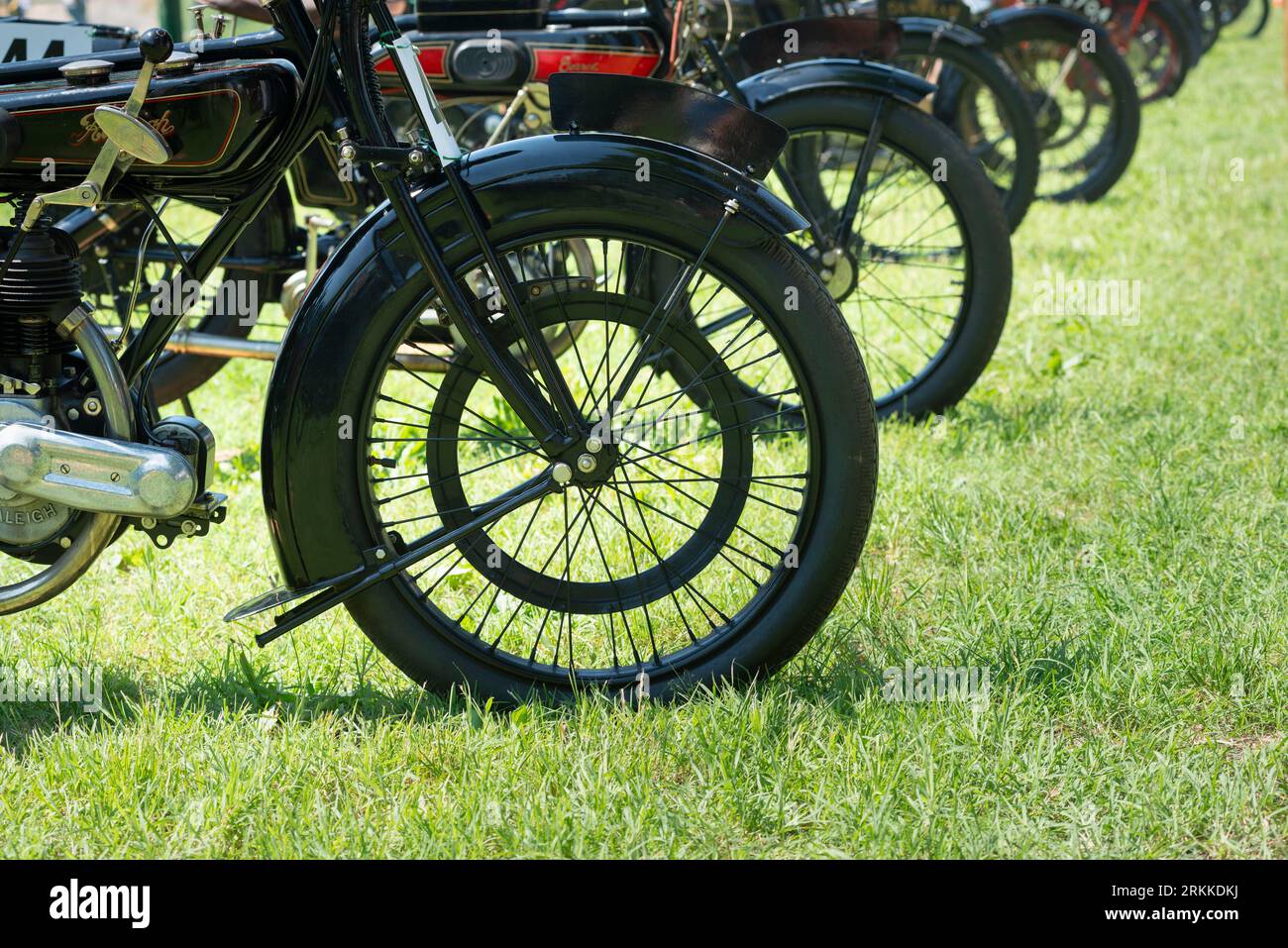 Row vintage motorbikes hi-res stock photography and images - Alamy