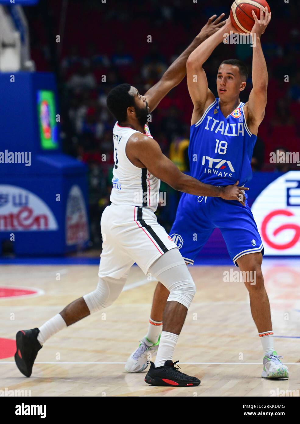 Bulacan, Philippines. 25th Aug, 2023. Jilson Bango (L) of the Angola ...