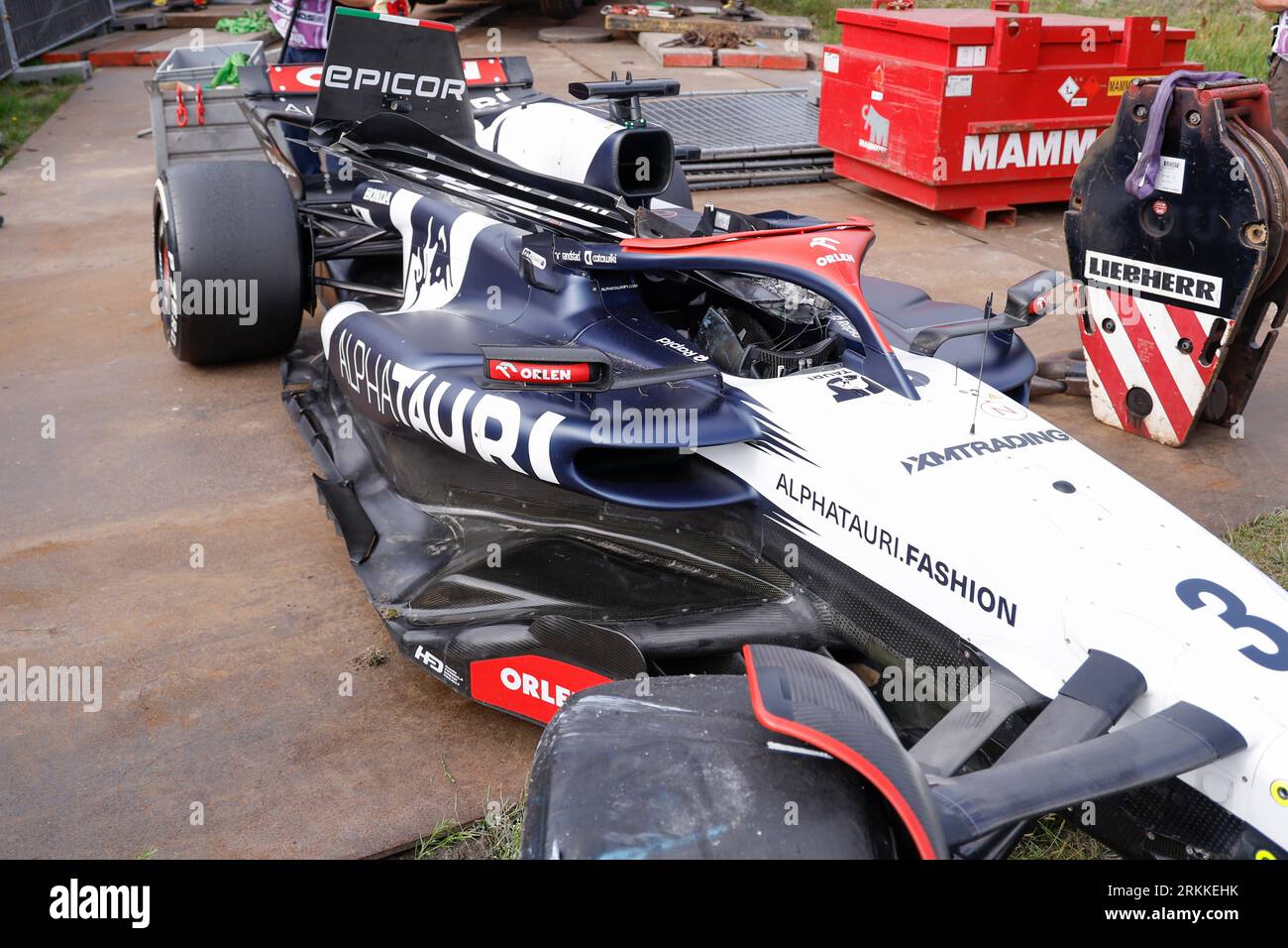 ZANDVOORT, NETHERLANDS - AUGUST 25: Daniel Ricciardo of Scuderia ...