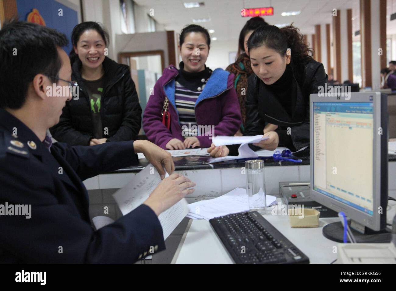 Vat threshold hi-res stock photography and images - Alamy