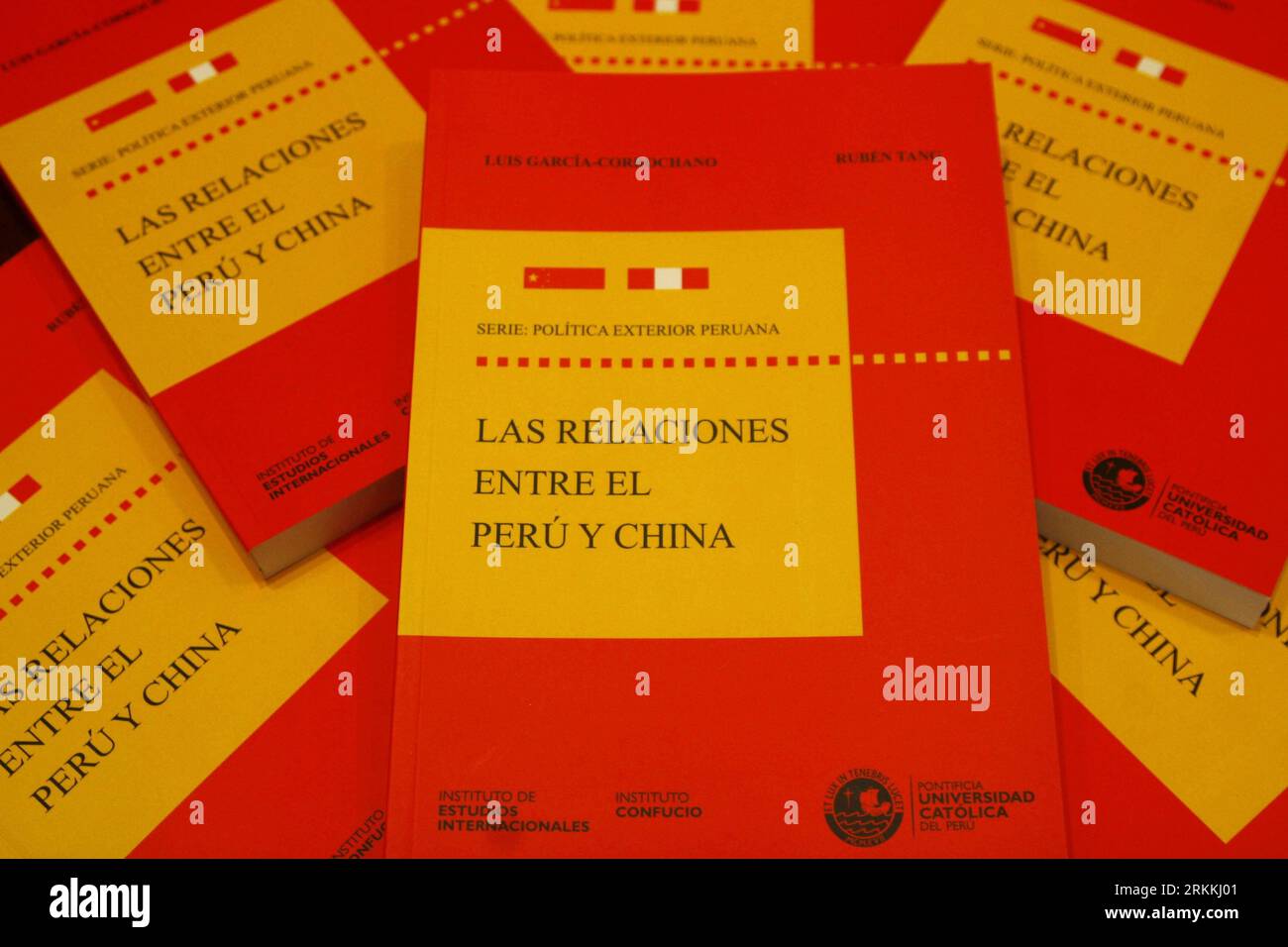 Peru y china hi-res stock photography and images - Alamy