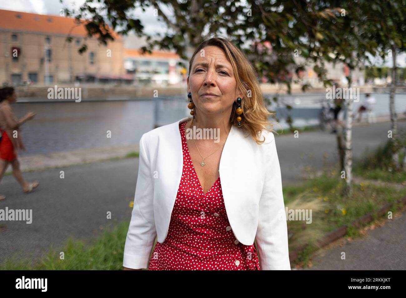 Sandra regol hi-res stock photography and images - Alamy