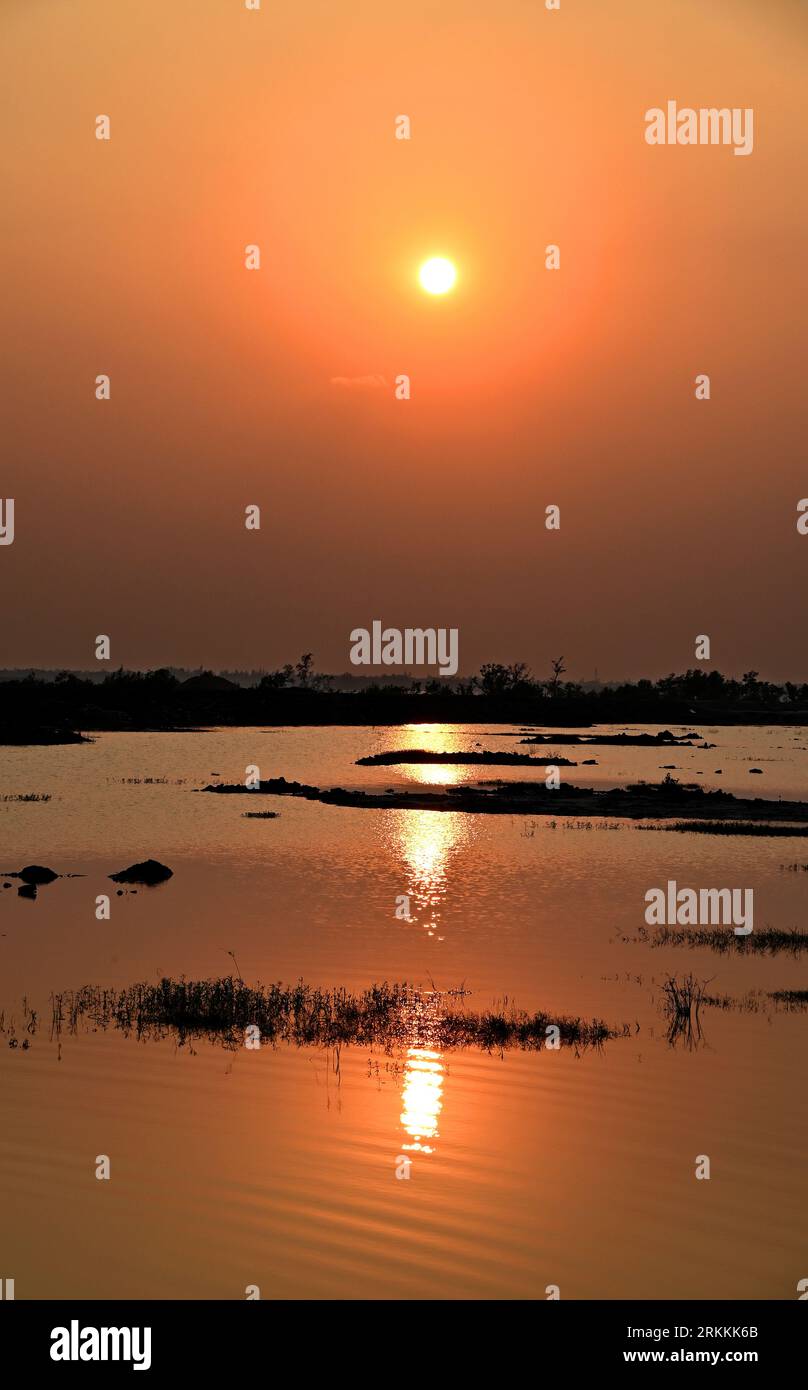 The beautiful Sunset at Worlds largest Mangrove Forest in Sundarban ...
