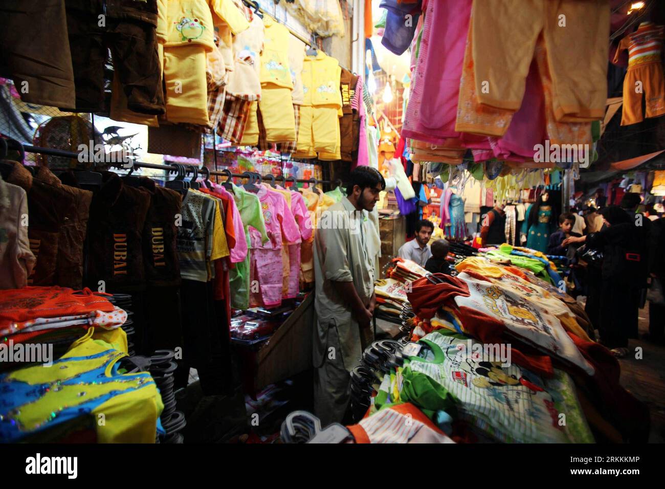 Pakistani cows hi-res stock photography and images - Alamy