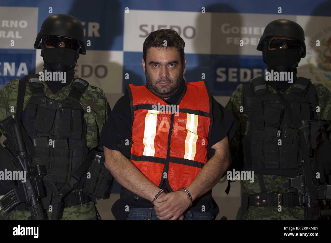 Cartel principal hi-res stock photography and images - Alamy