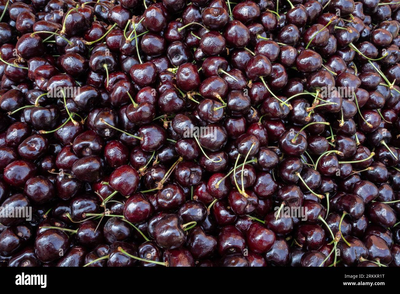 Crates of cherries hi-res stock photography and images - Alamy
