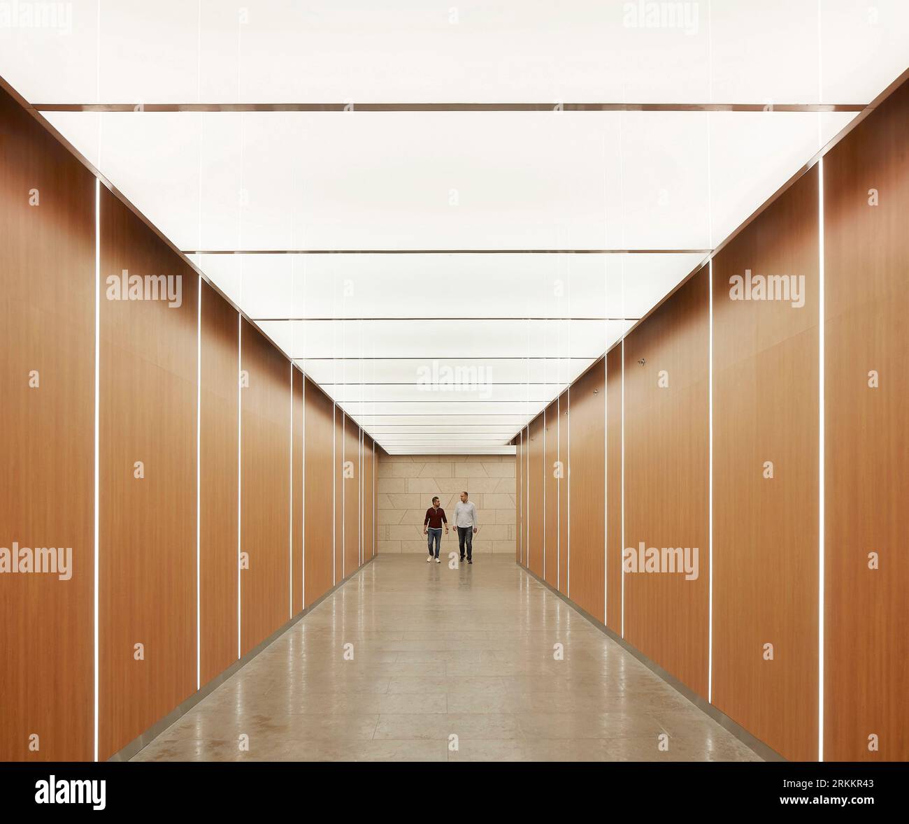 Corridor. 360 Mall, Kuweit City, Kuwait. Architect: CRTKL, 2021 Stock ...