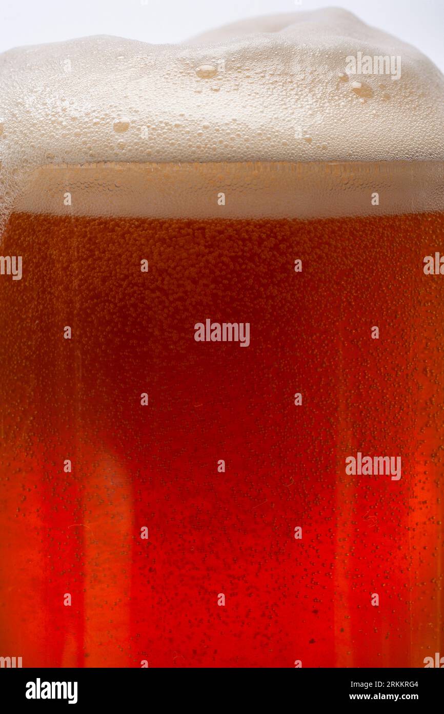Fresh Beer Close-up Background texture with bubbles Stock Photo - Alamy