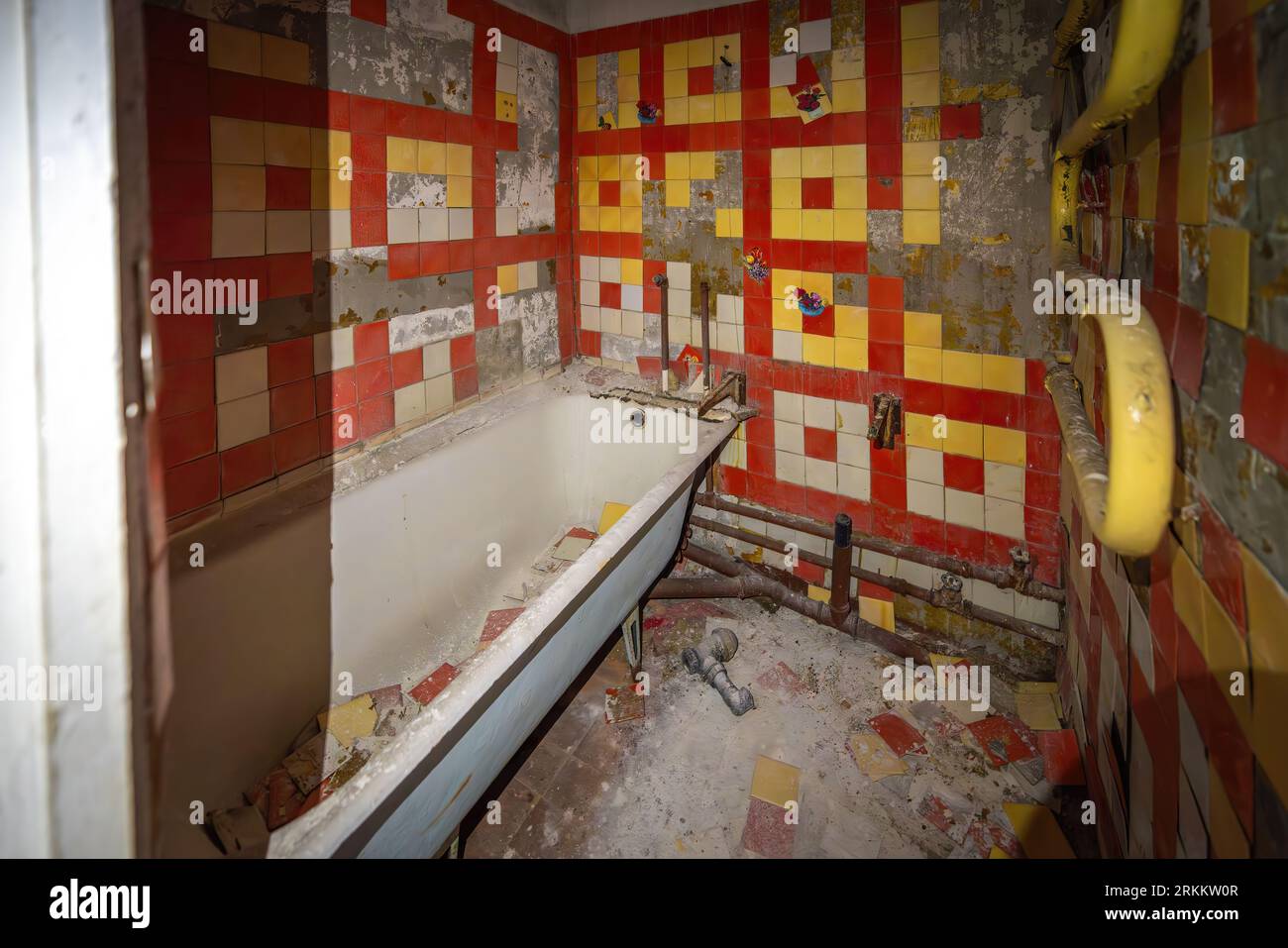 Interior destroyed apartments in hi-res stock photography and images ...