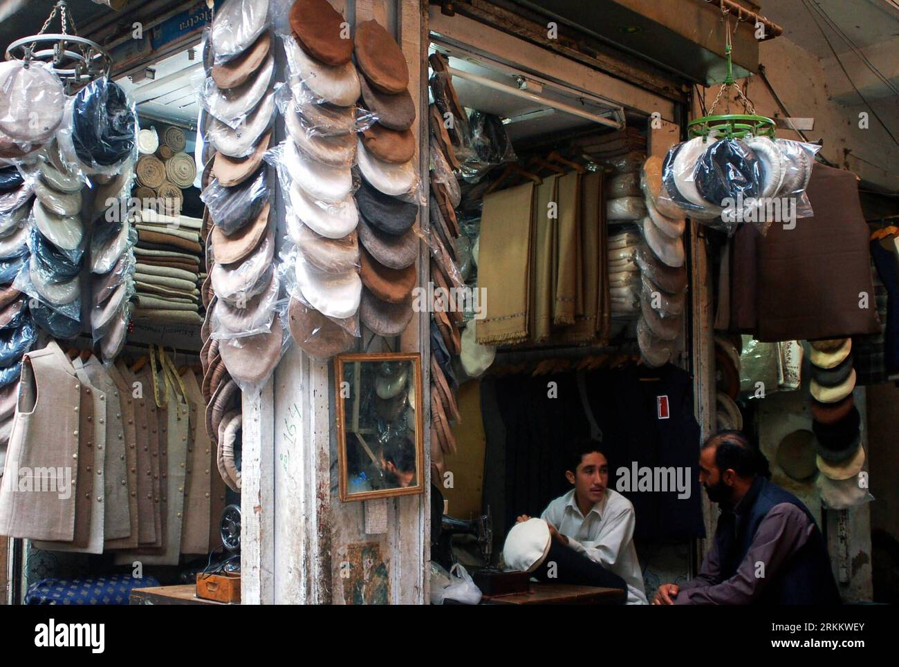 Xst symbol hi-res stock photography and images - Alamy