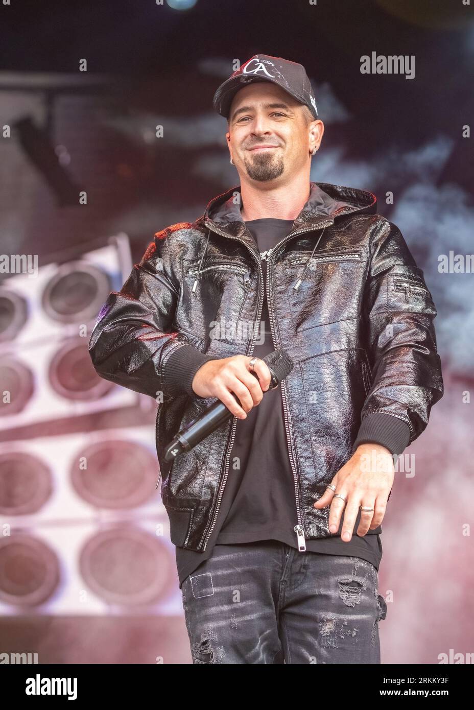 Derby, UK. 25 August, 2023. Derby Ultimate 90s Festival at Darley Park ...