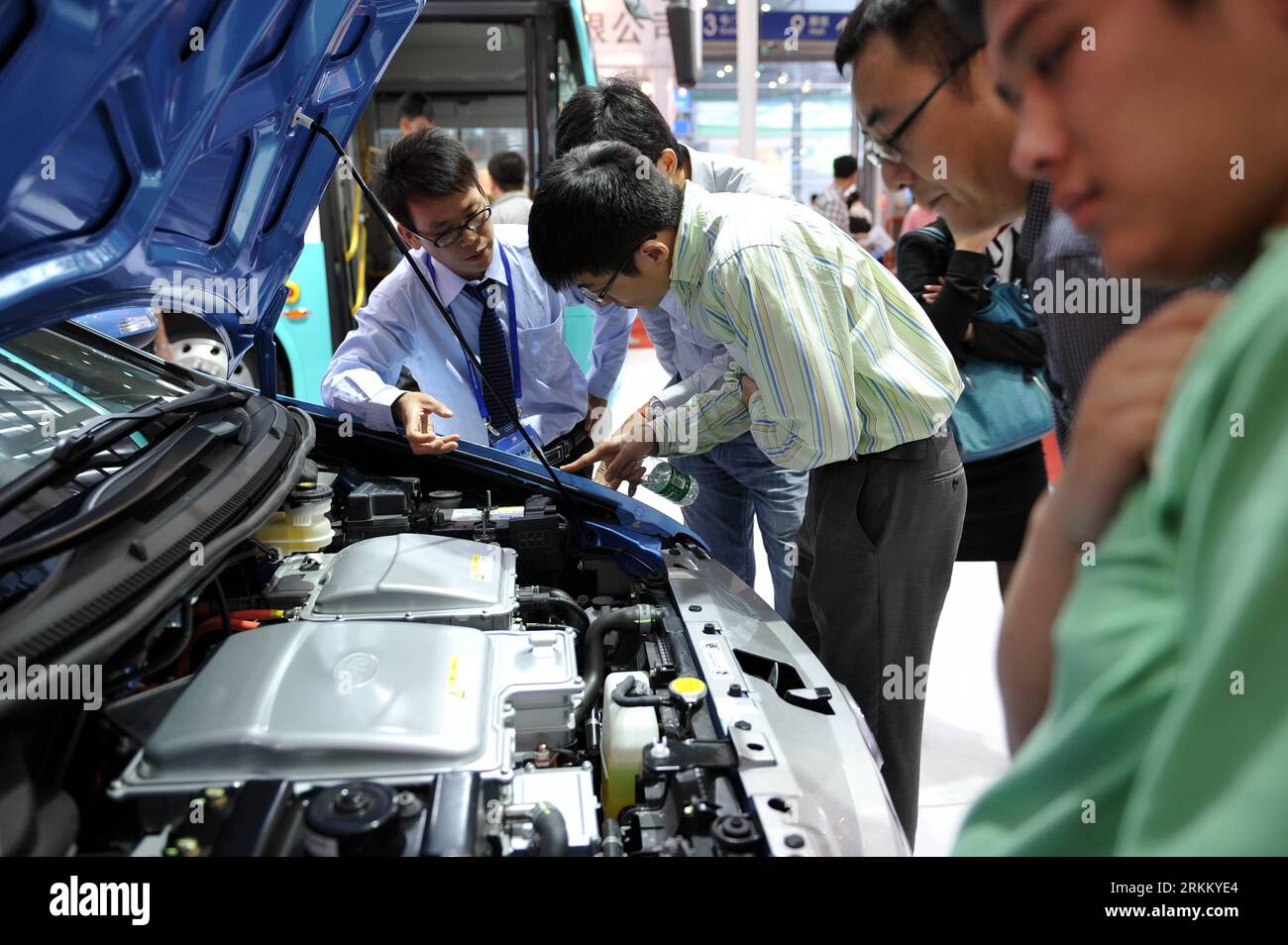 Byd electric car hi-res stock photography and images - Alamy