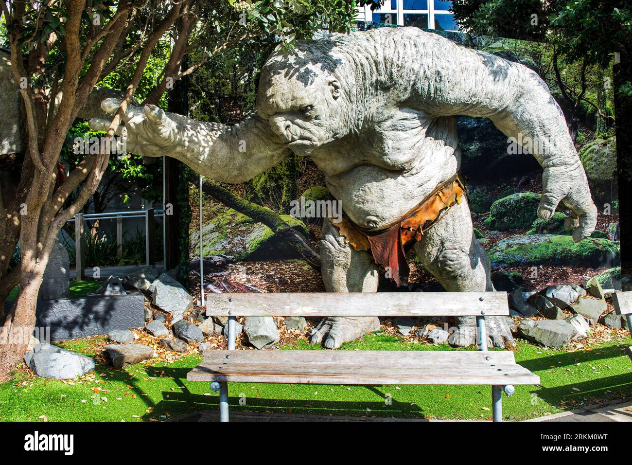Troll near the entrance to Weta Cave, Lord of the Rings Exhibitions ...