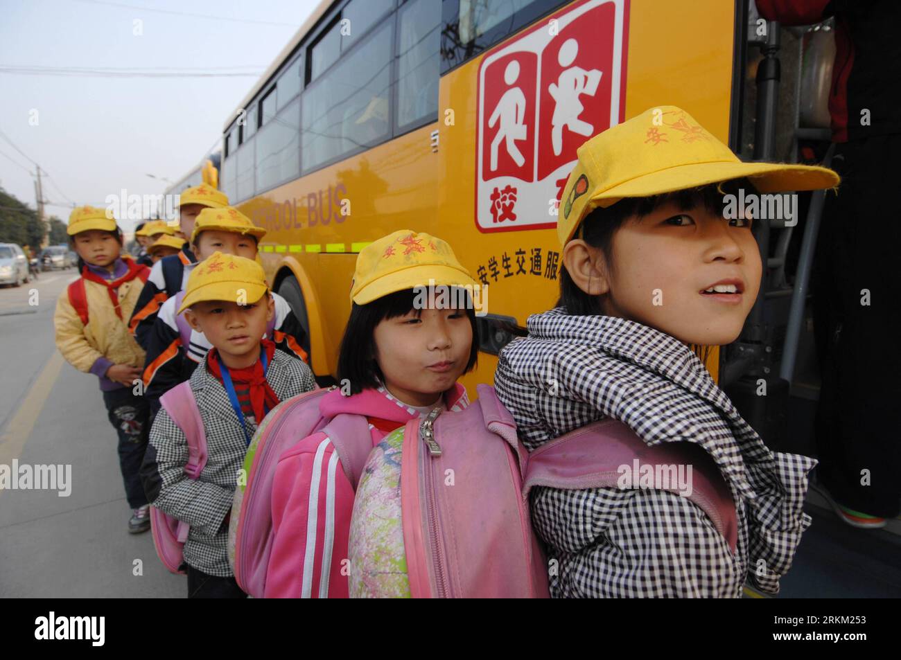 Seat belts on school bus hi-res stock photography and images - Alamy