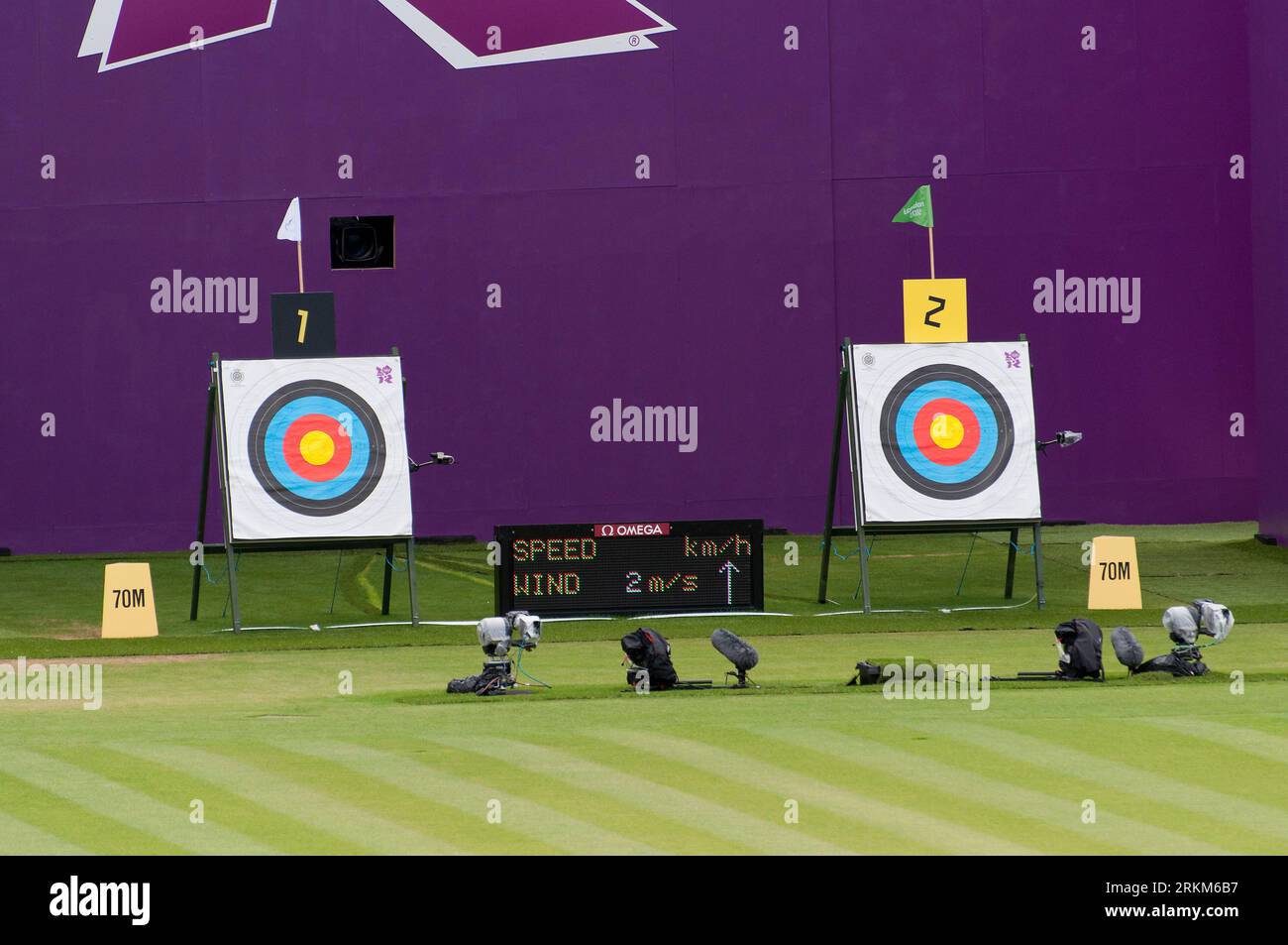 Archery targets at the London 2012 Olympics Stock Photo - Alamy
