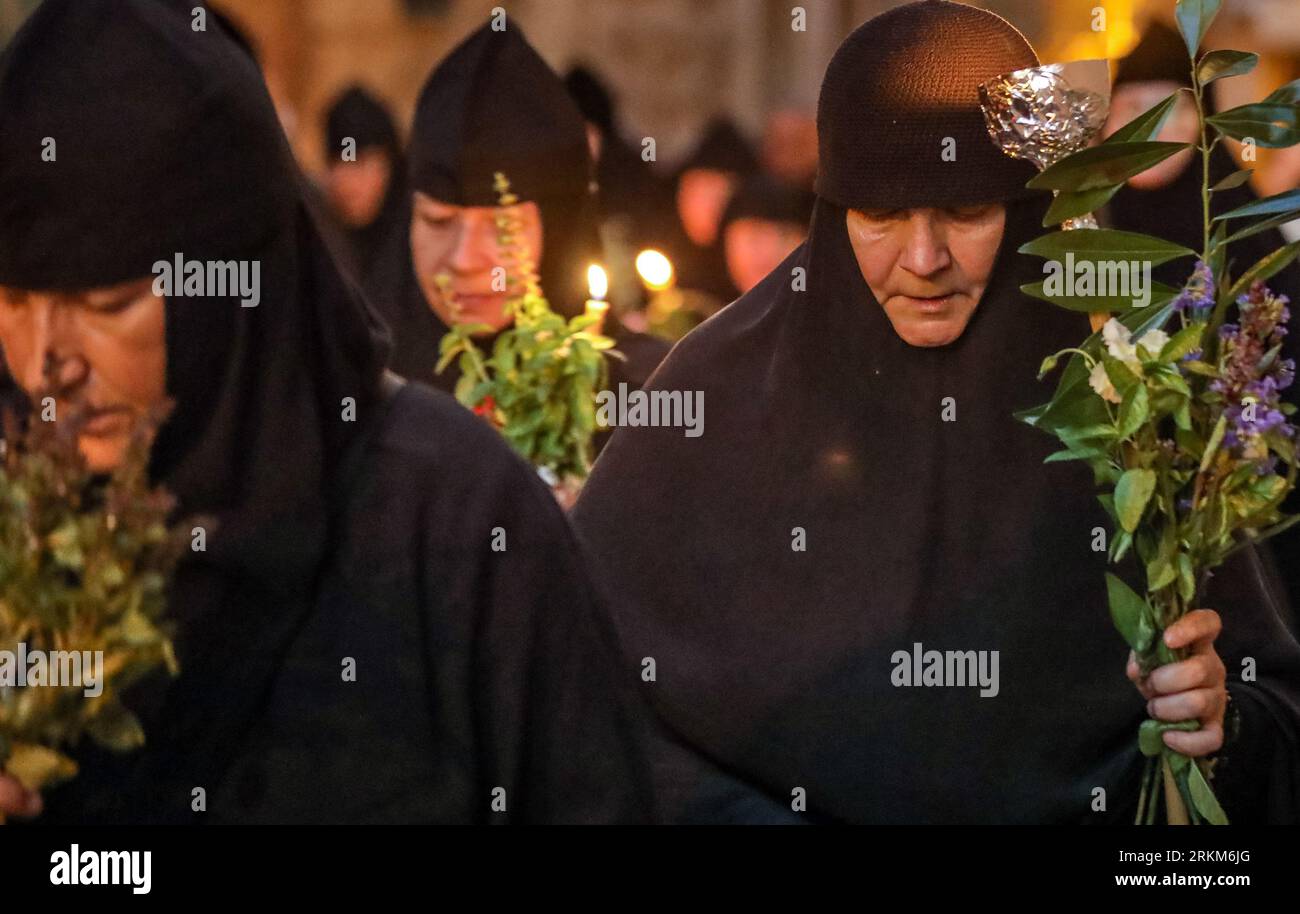 Jerusalem, Israel. 25th August 2023. A group of Greek-Orthodox nuns ...