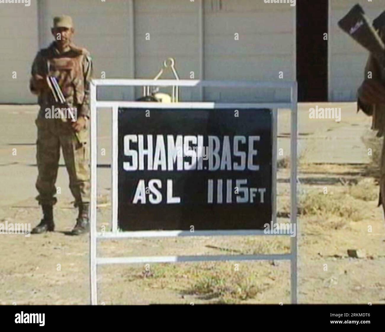 Shamsi airbase hi-res stock photography and images - Alamy