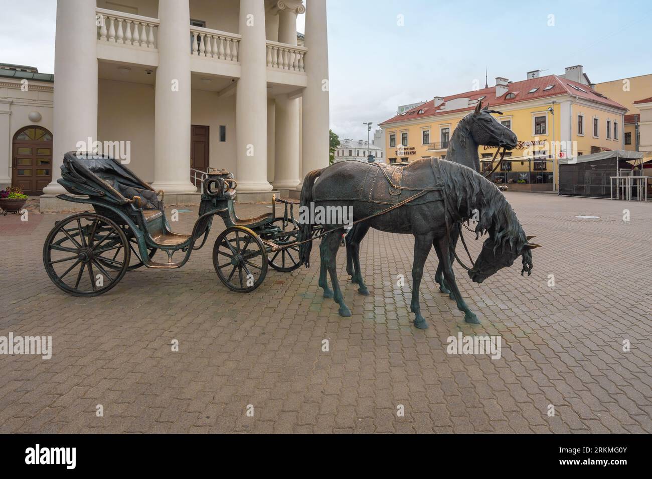 Eastern sculpture hi-res stock photography and images - Alamy