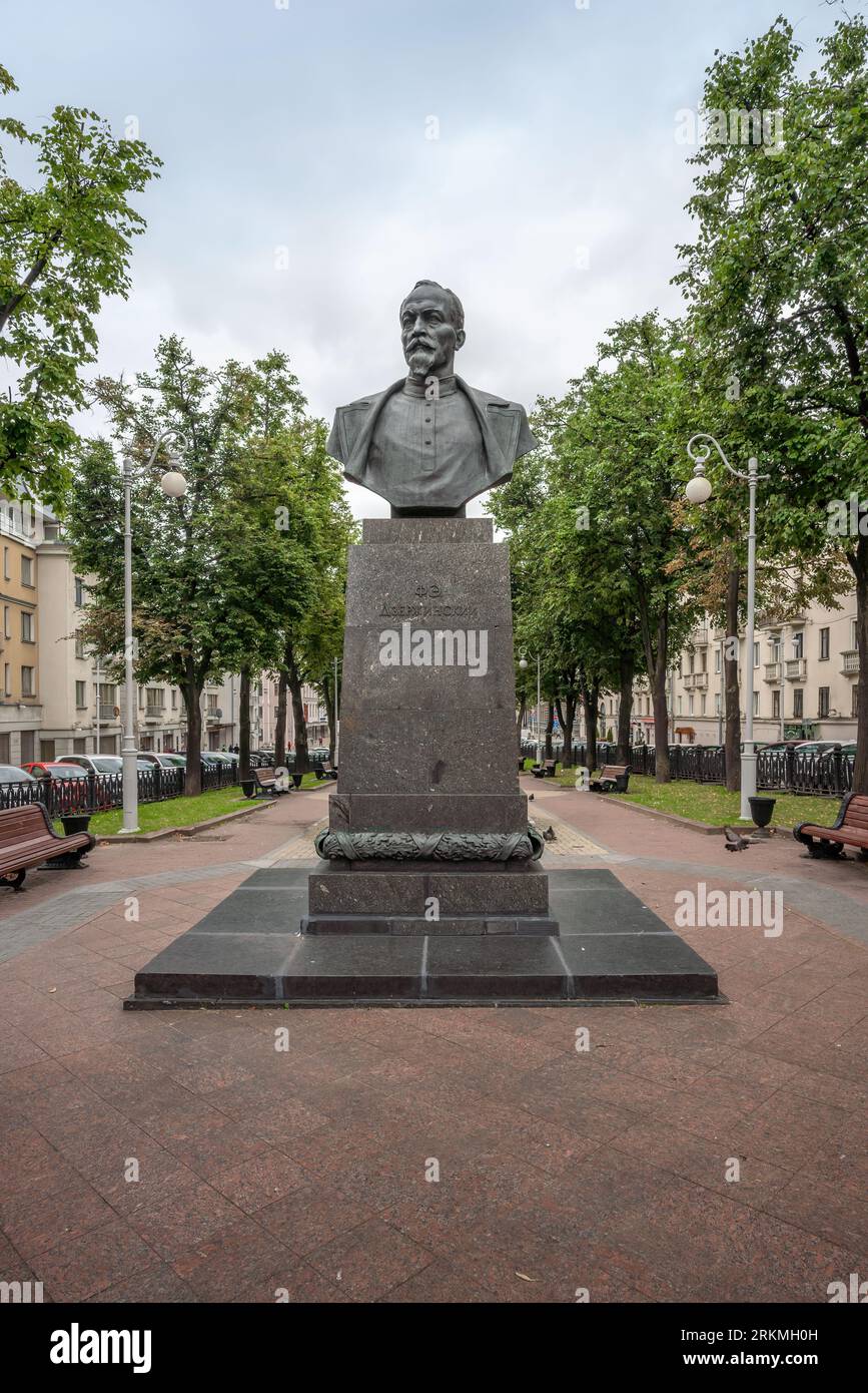 Felix dzerzhinsky statue hi-res stock photography and images - Alamy
