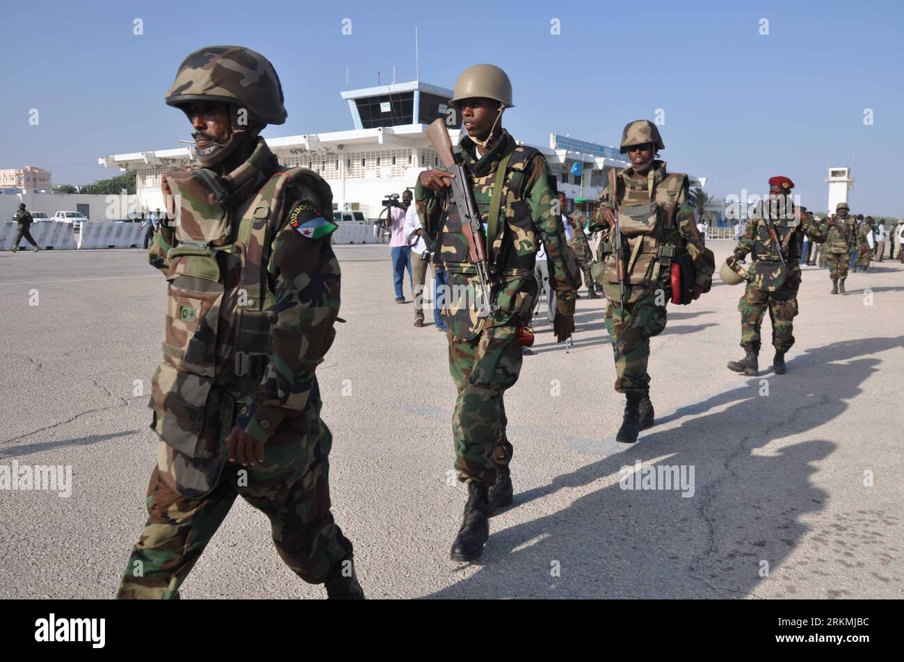 African union mission peacekeeping hi-res stock photography and images ...