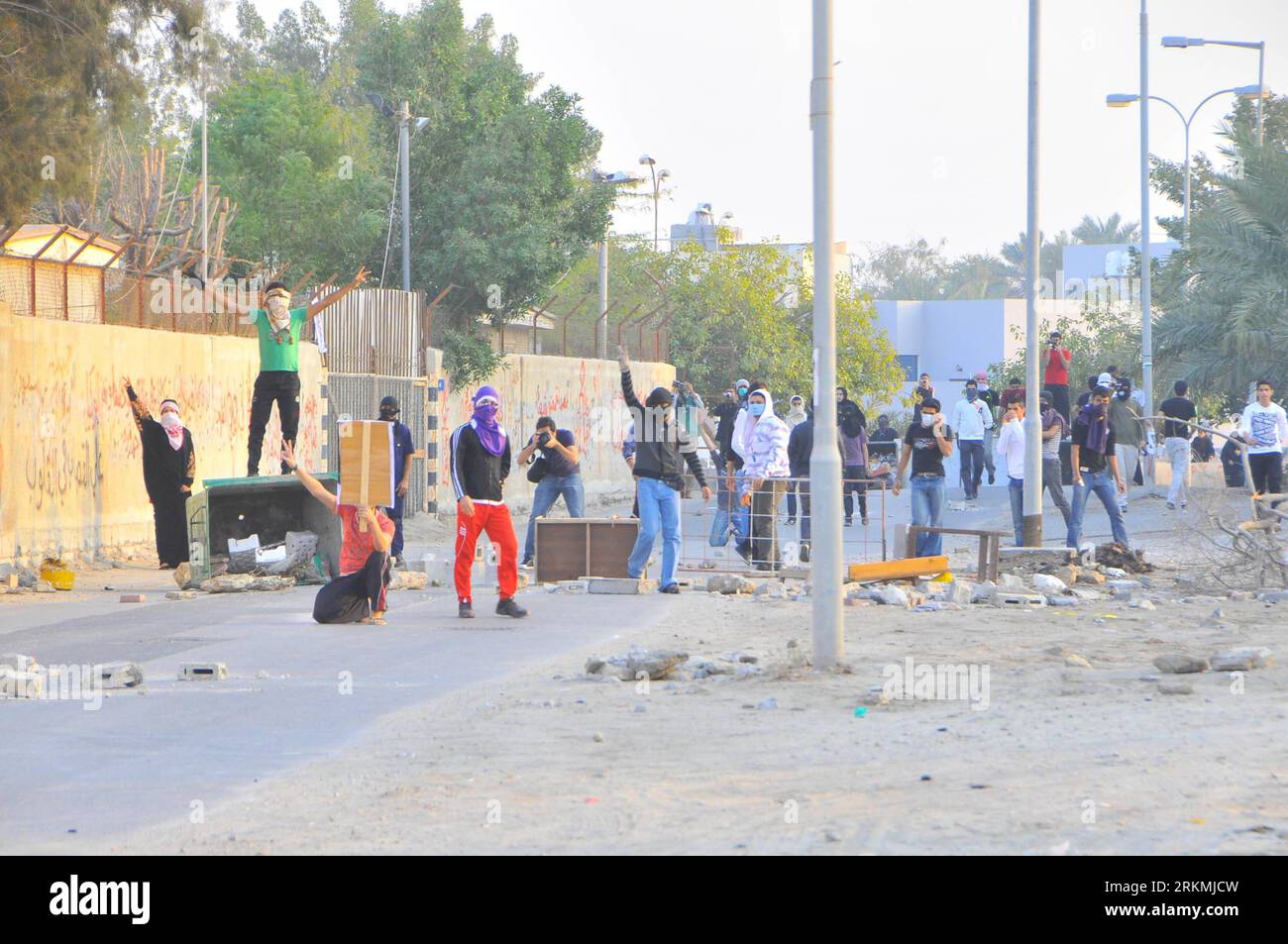Bahrain police car hi-res stock photography and images - Alamy