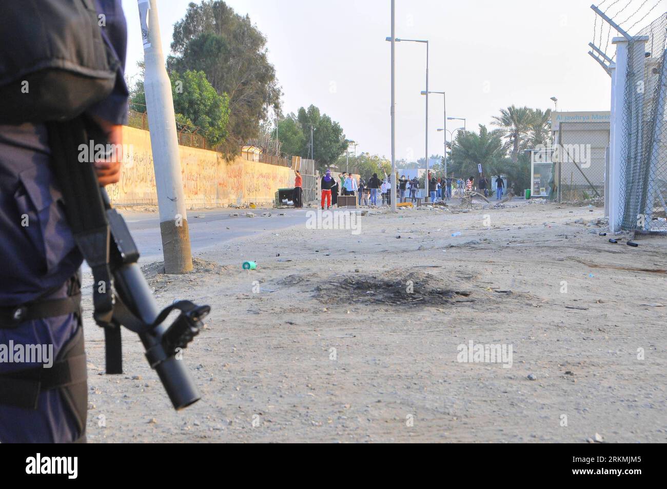 Bahrain police car hi-res stock photography and images - Alamy