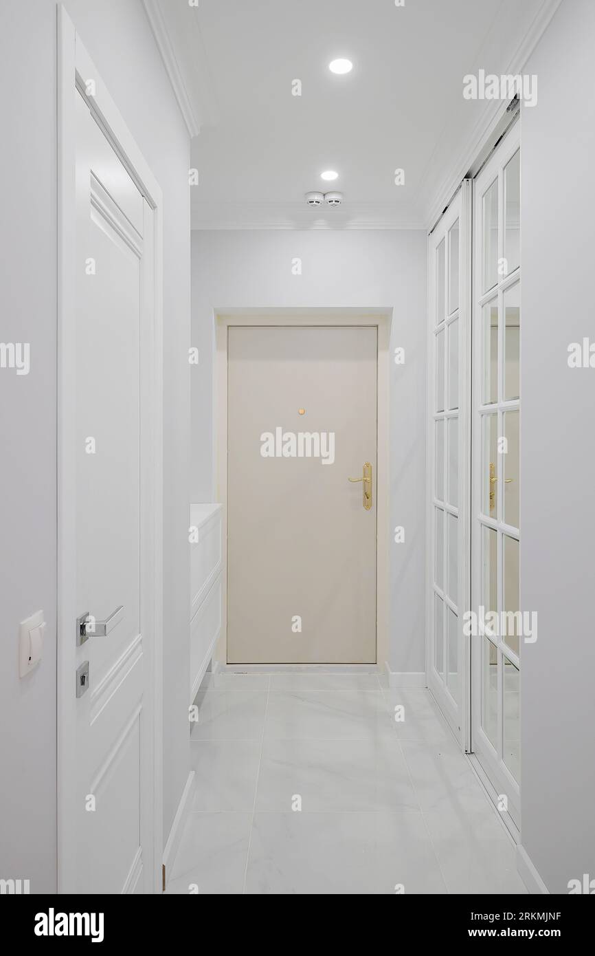 Interior design entrance hall hi-res stock photography and images - Alamy