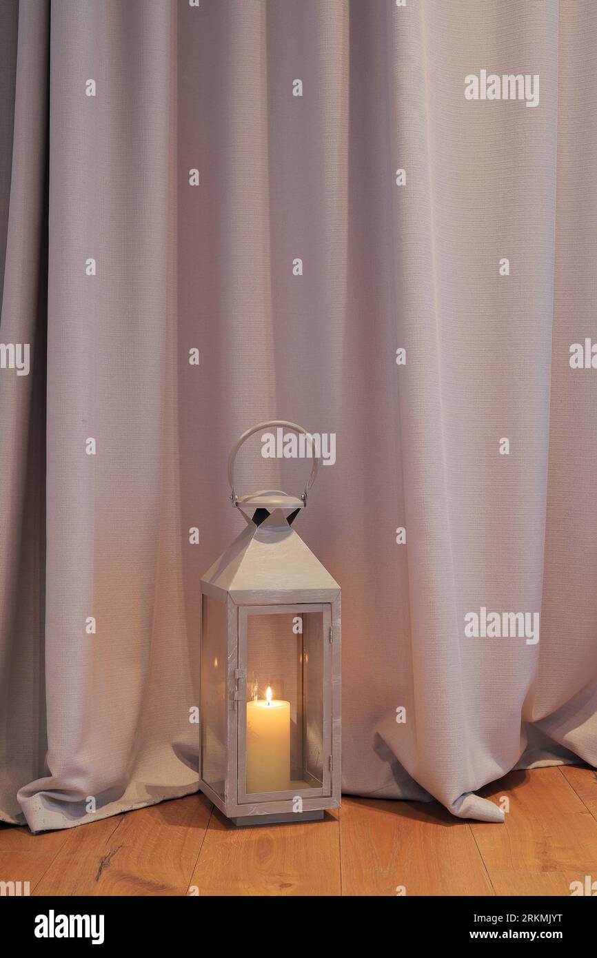 Romantic curtains hi-res stock photography and images - Alamy