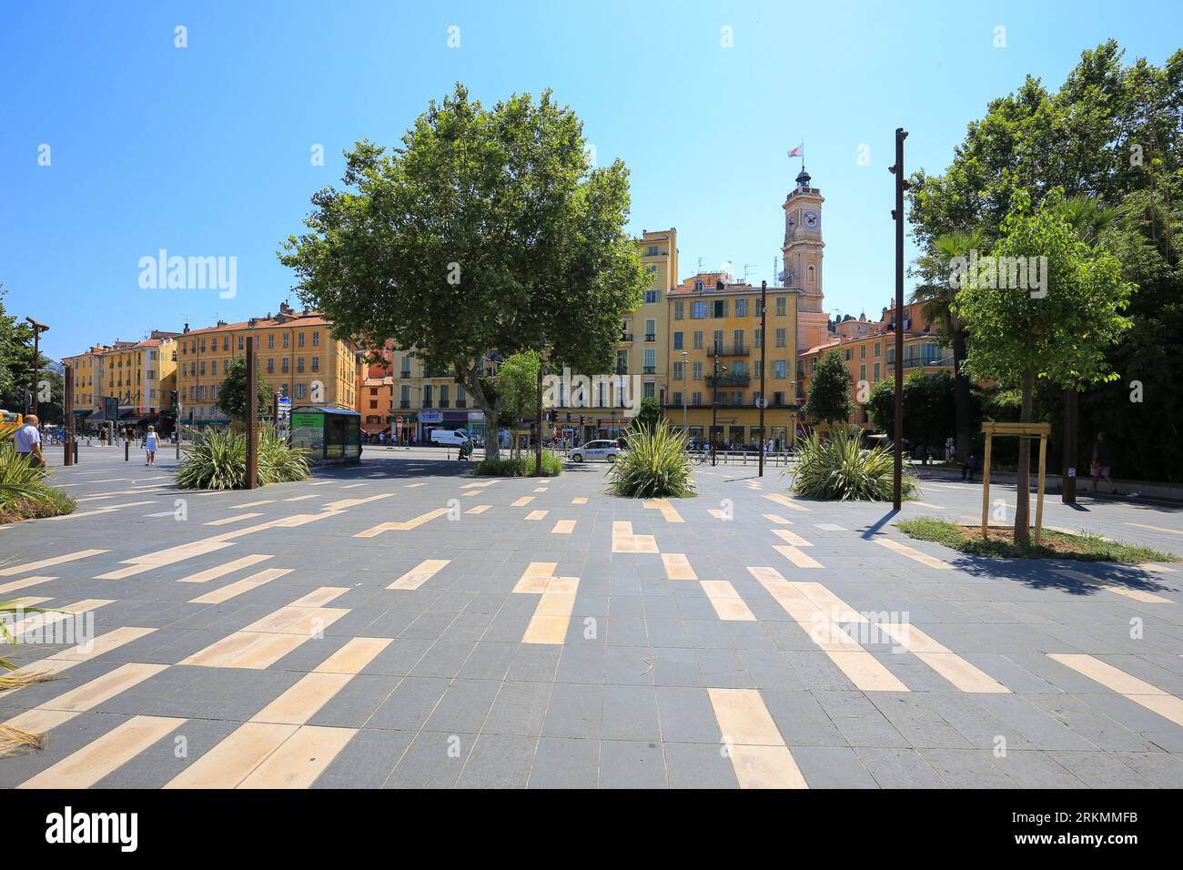Nice city hi-res stock photography and images - Alamy