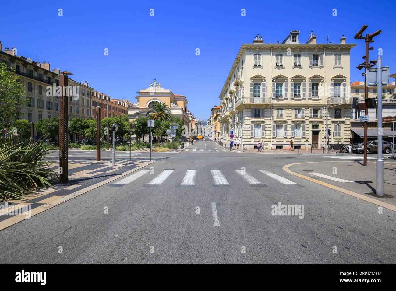Nice city hi-res stock photography and images - Alamy