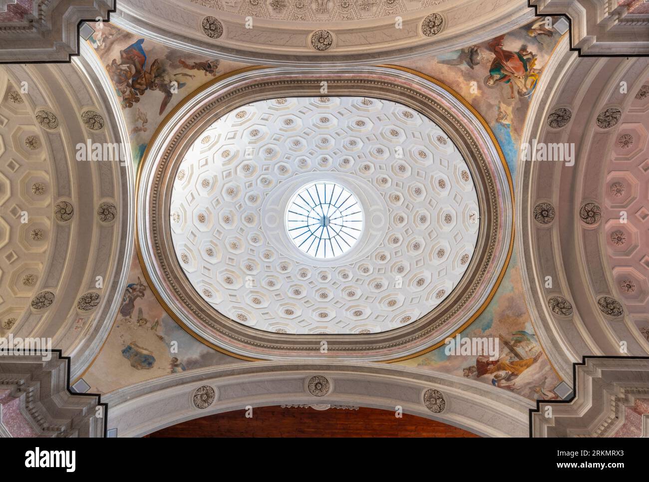 New tewstament hi-res stock photography and images - Alamy