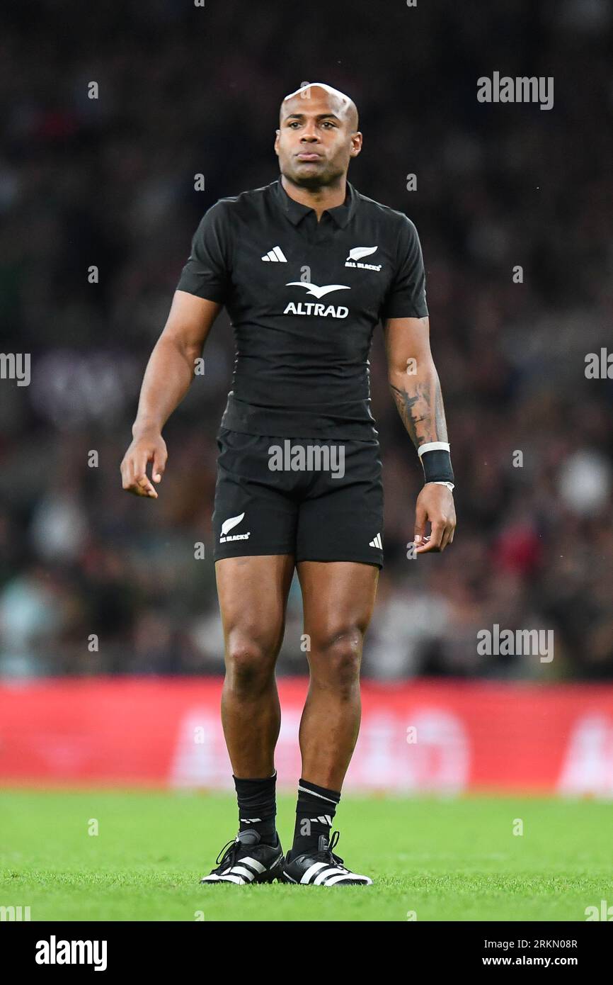 Mark telea new zealand hi-res stock photography and images - Alamy