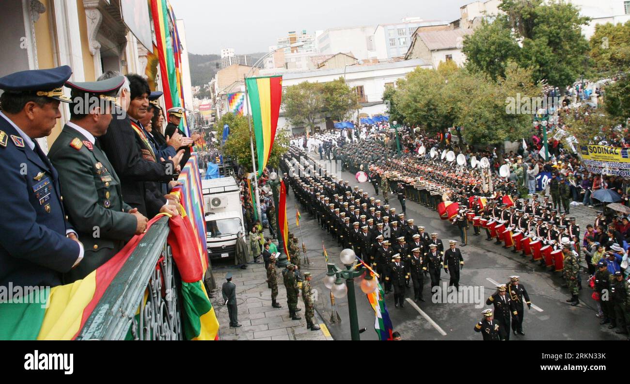 Bolivian army hi-res stock photography and images - Alamy