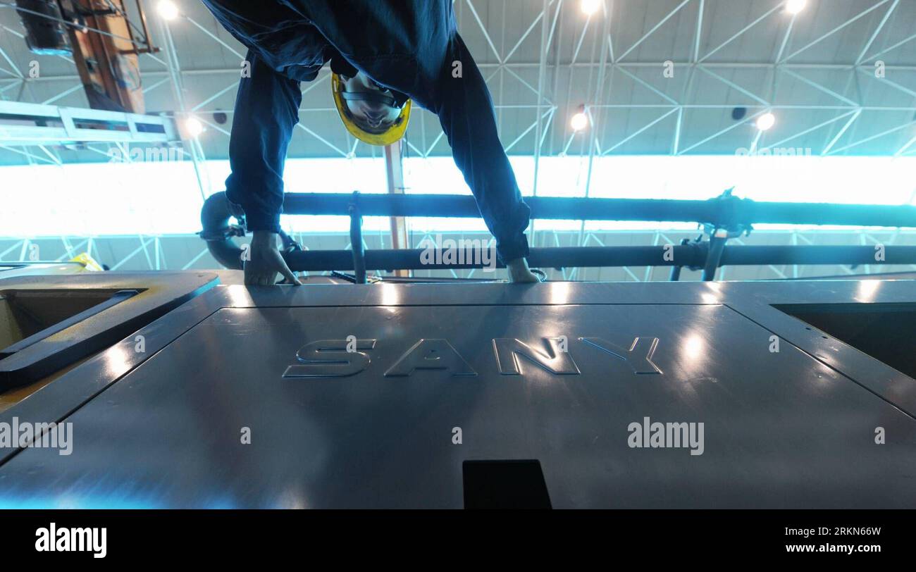 Sany heavy industry company hi-res stock photography and images - Alamy