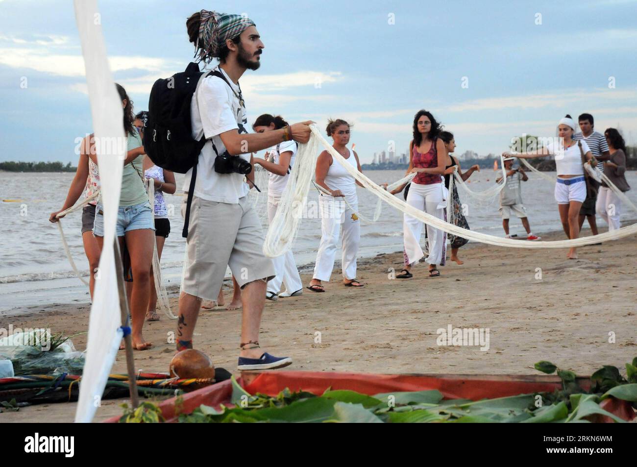 Brazilian immigrants hi-res stock photography and images - Alamy