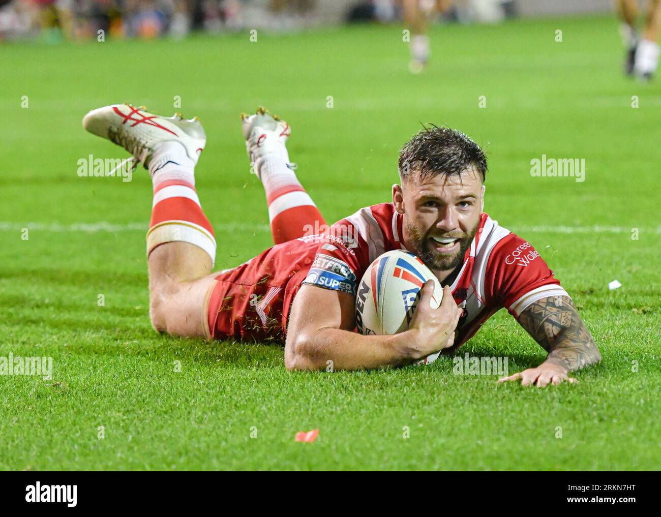 Salford red devils vs wakefield trinity hi-res stock photography and images - Alamy