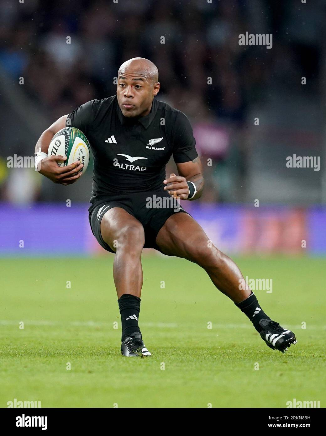 New Zealand's Mark Telea during the international match at Twickenham ...