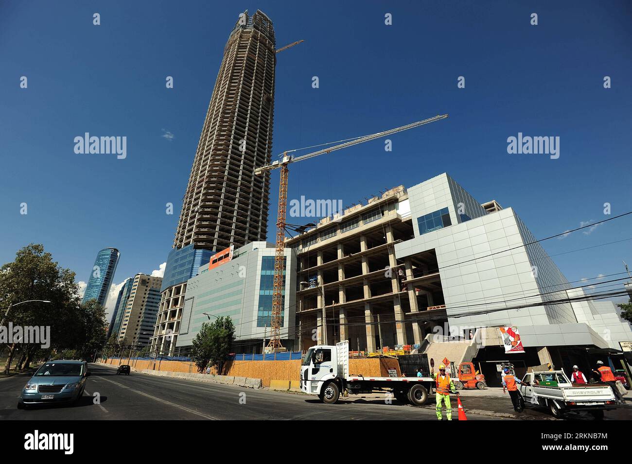 Tower of 300 meters hi-res stock photography and images - Alamy