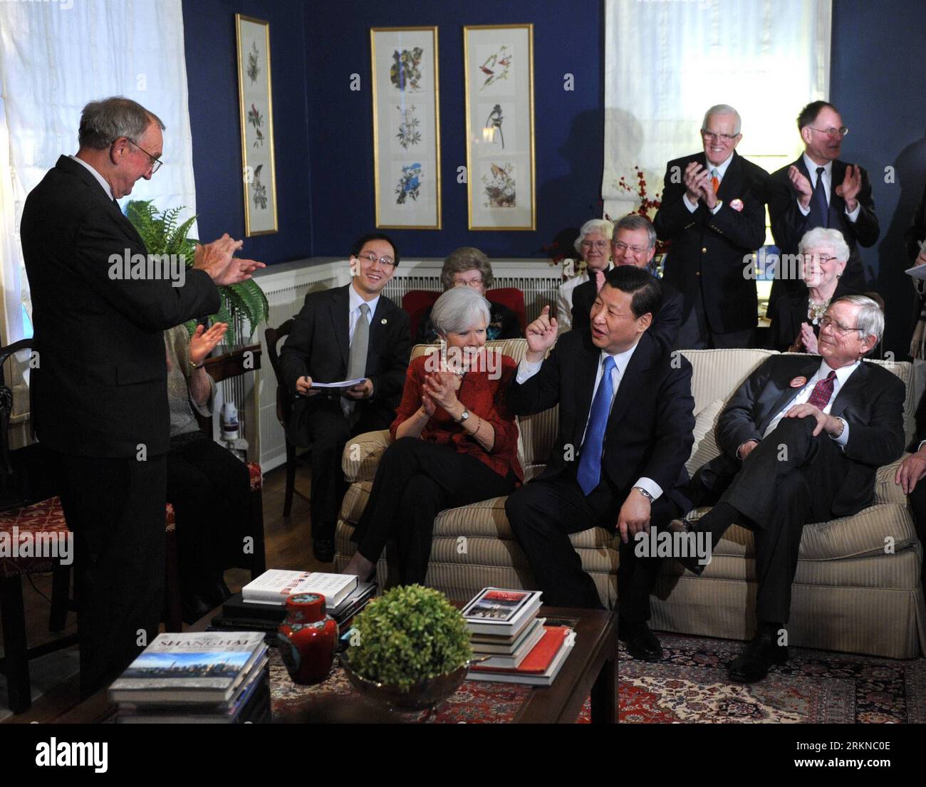 Xi jinping in iowa in 1985 hi-res stock photography and images - Alamy