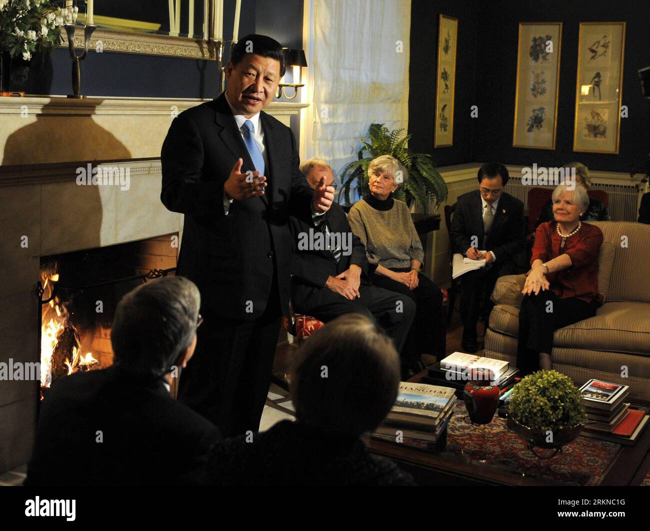 Xi jinping in iowa in 1985 hi-res stock photography and images - Alamy