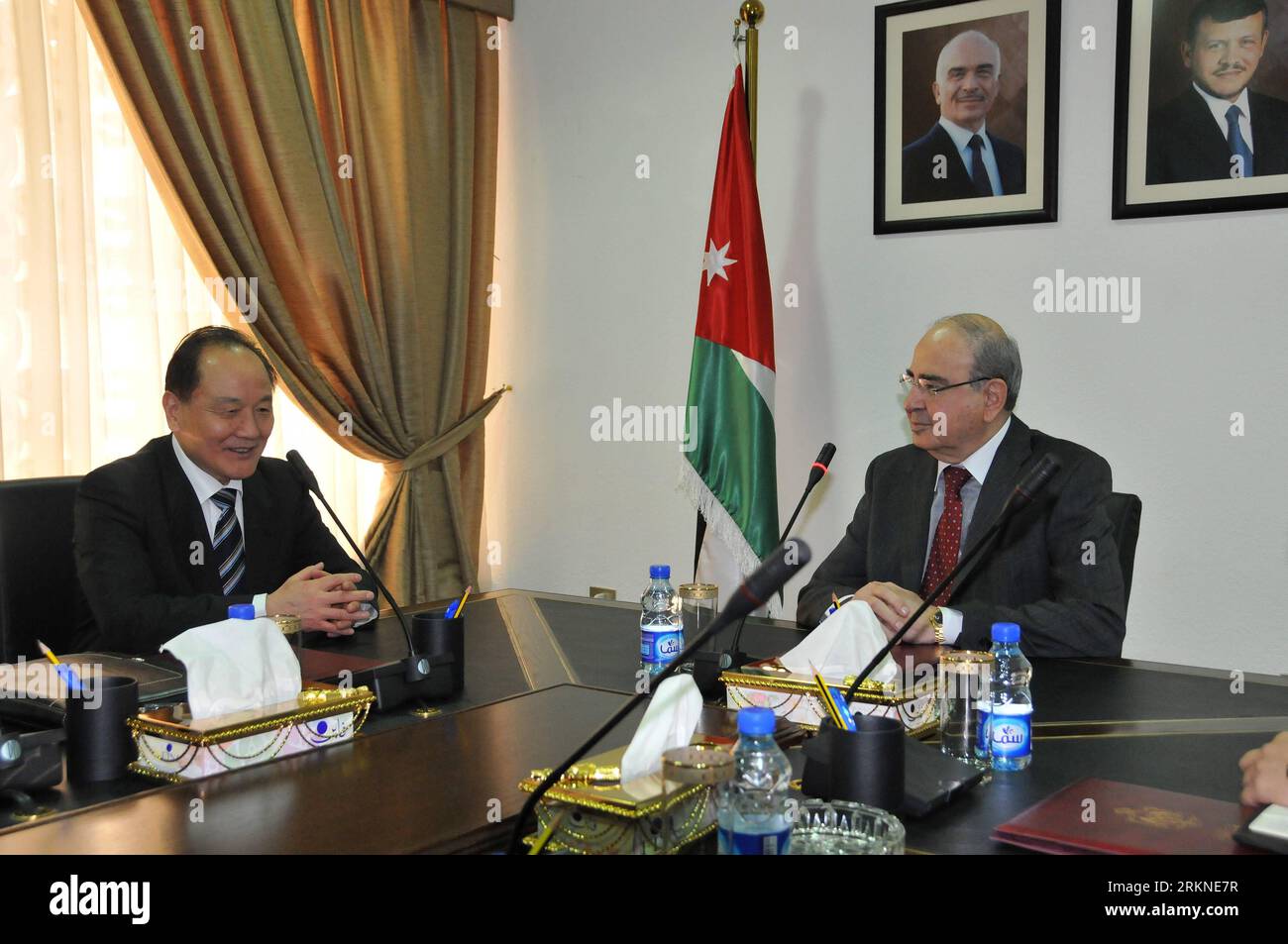 Al taher hi-res stock photography and images - Alamy