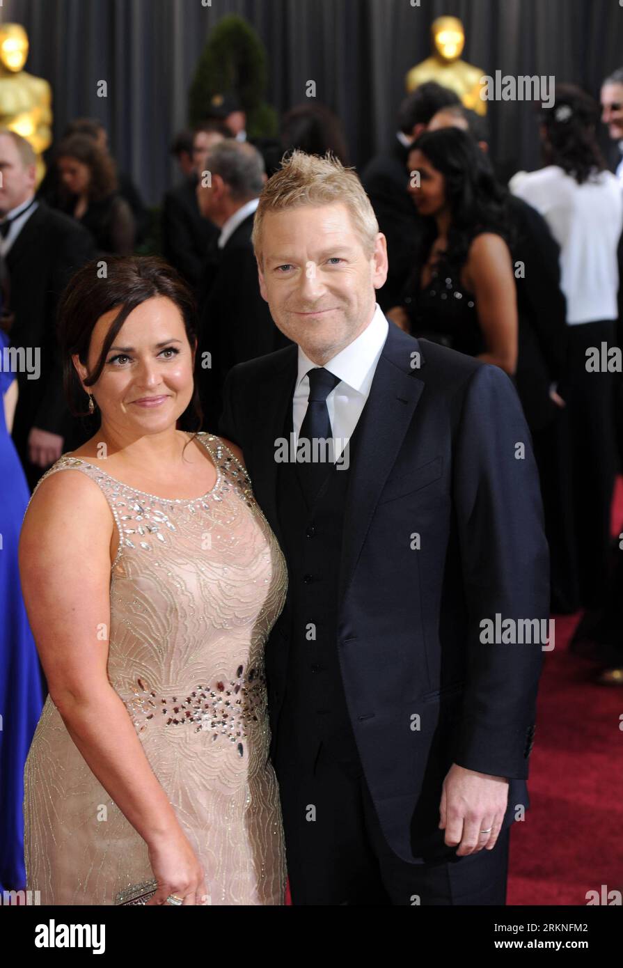 Kenneth branagh and wife lindsay hi-res stock photography and images ...
