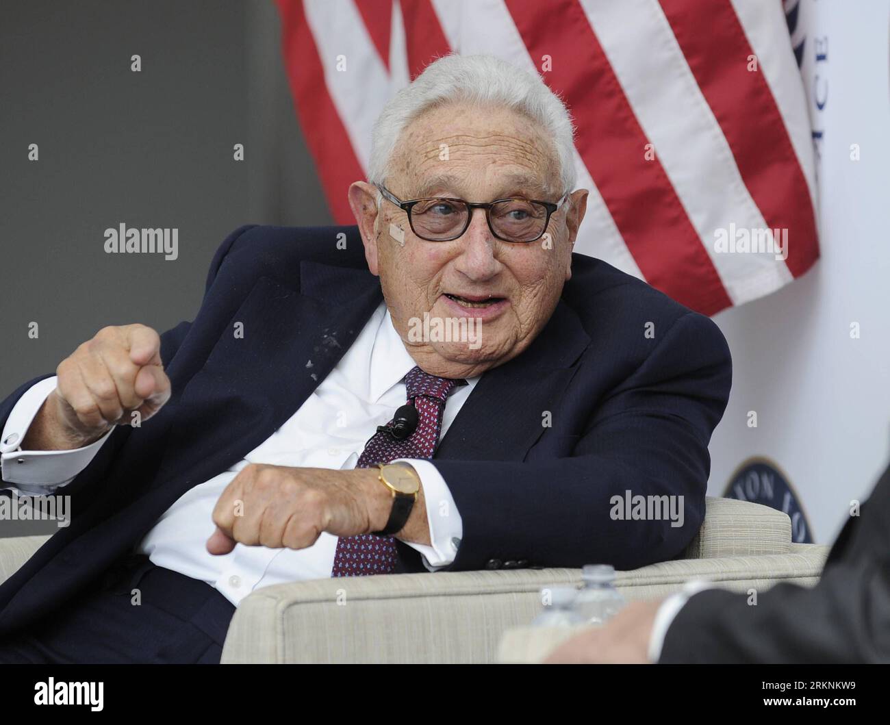 Mark kissinger hi-res stock photography and images - Alamy